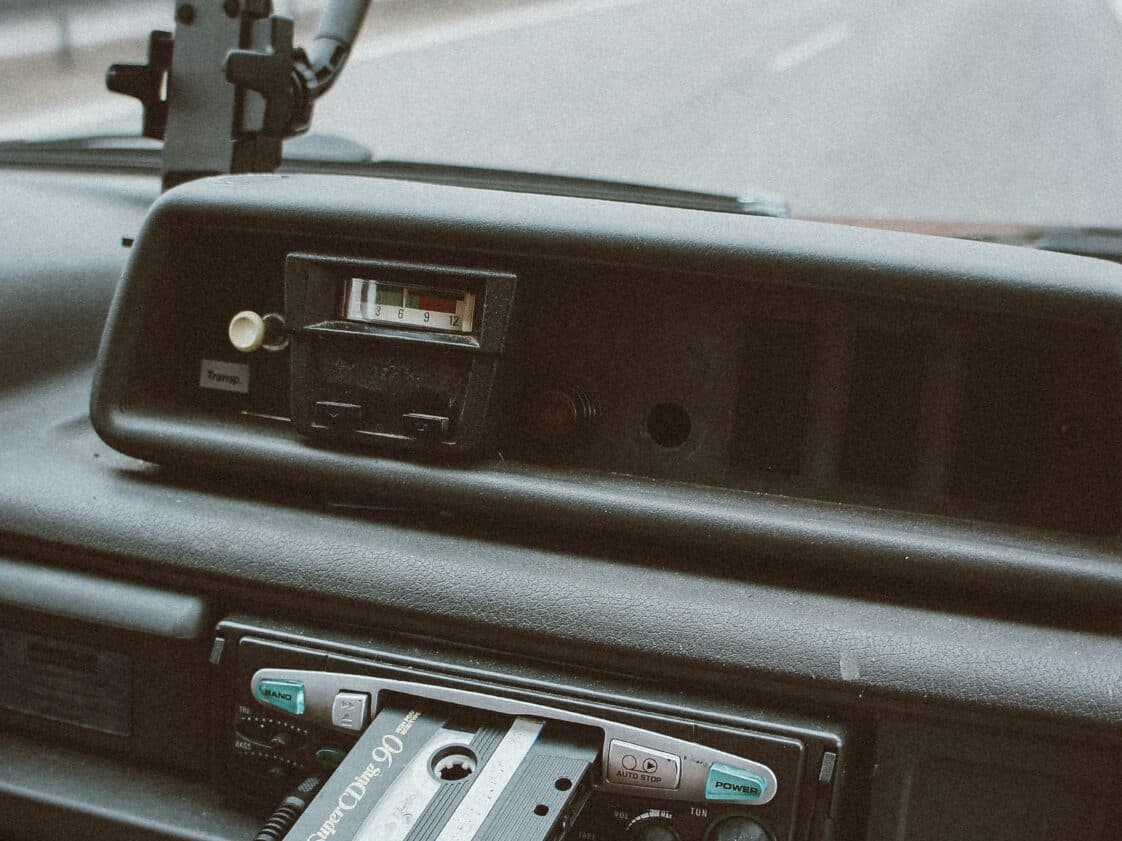 What Should Beginners Write For Upwork Freelance Profile?